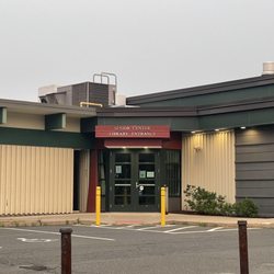 WEST HARTFORD PUBLIC LIBRARY - BISHOPS CORNER BRANCH - 19 Photos - 15 ...