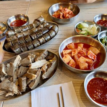 MOOBONGRI IRVINE BARRANCA - Updated May 2024 - 135 Photos & 72 Reviews ...