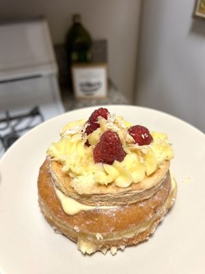 FRIENDLY DONUTS - 2534 Photos & 1444 Reviews - 4442 E Chapman Ave ...