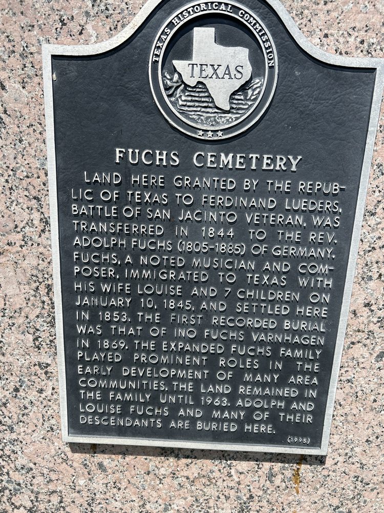 FUCHS CEMETERY - Updated August 2024 - 800 Birch Ln, Cottonwood Shores ...