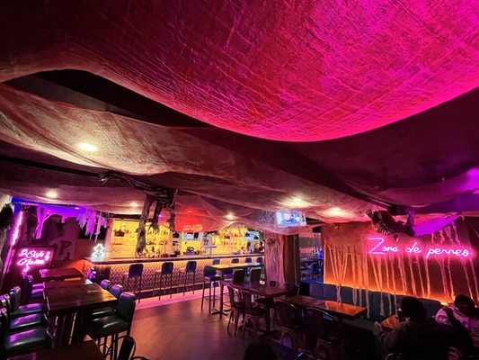 CAFE NUNEZ - Updated October 2025 - 1083 Photos & 702 Reviews - 240 W ...