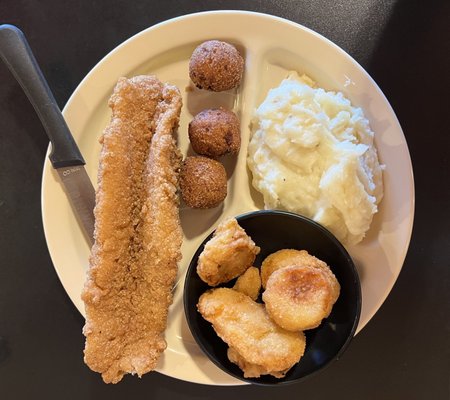 BURNT KNUCKLES GRILL - Updated January 2026 - 16 Photos & 11 Reviews ...