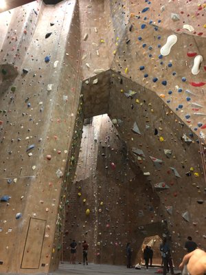 MESA RIM CLIMBING CENTER - MIRA MESA - 145 Photos & 289 Reviews - 10110 ...