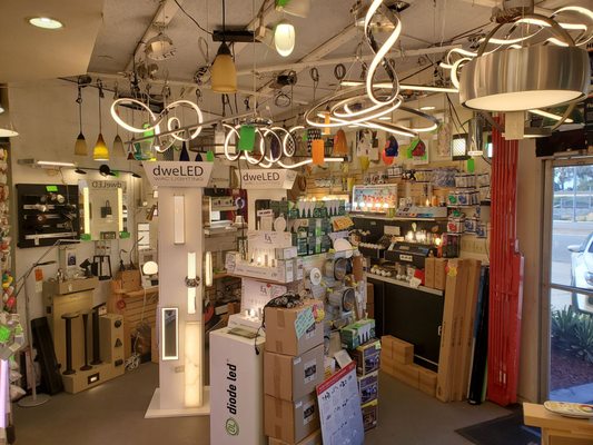 LIGHT BULB WAREHOUSE - Updated January 2026 - 22 Photos & 112 Reviews ...