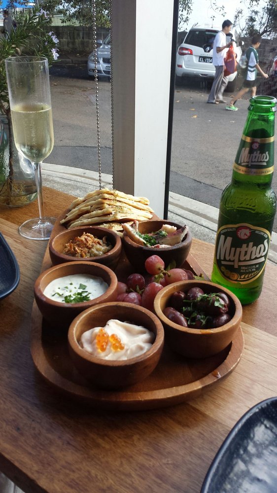 STAV’S DRINKS EATS & BEATS - Updated May 2024 - 1/8 Water St, Sydney ...