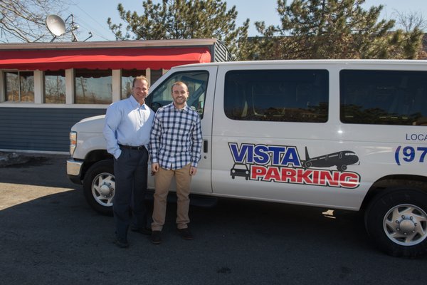 VISTA PARKING - 21 Photos & 203 Reviews - 20 Frontage Rd, Newark, New ...