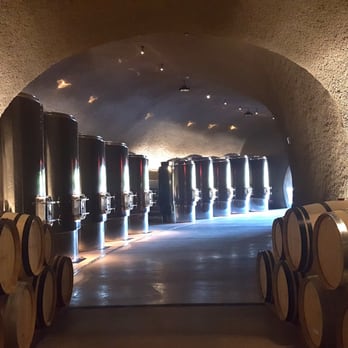 COVERT ESTATE - Updated October 2025 - 18 Photos - 15 Chateau Ln, Napa ...