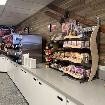 NYACK SHELL CONVENIENCE STORE - Updated October 2025 - 97 Photos & 51 ...