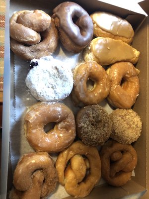 VINCENT’S BAKERY - 16 Photos & 21 Reviews - 2038 Bailey Rd, Cuyahoga ...