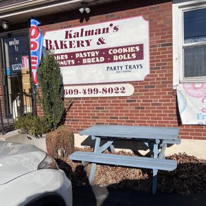 CRAMER BAKERY - Updated September 2025 - 82 Photos & 134 Reviews - 14 E ...