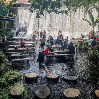 THE LABASSIN WATERFALL RESTAURANT - Updated May 2024 - Villa Escudero ...