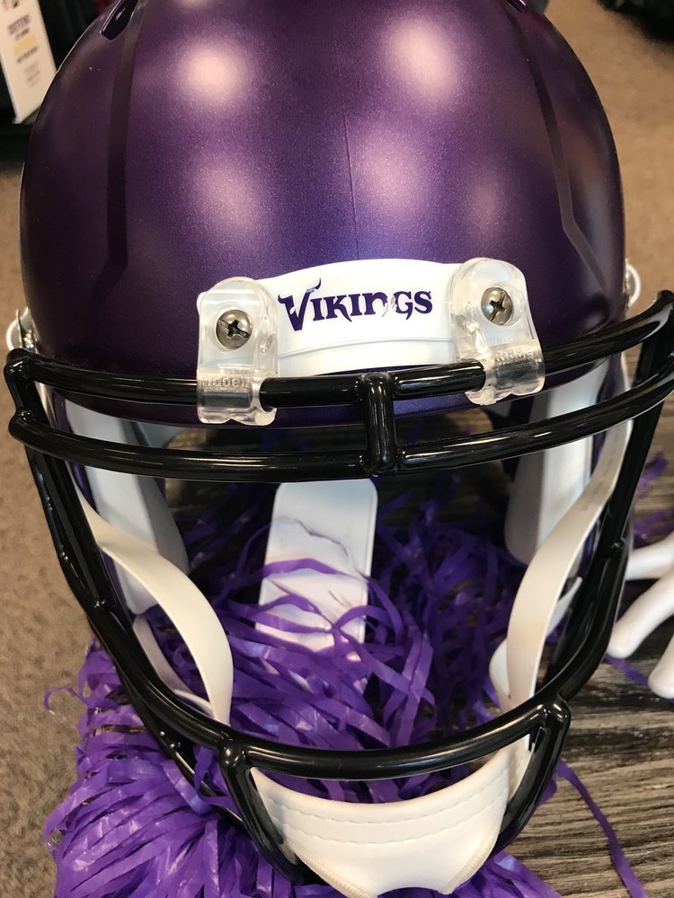 SCHEELS - 68 Photos & 33 Reviews - Outdoor Gear - 2101 W 41st St, Sioux ...