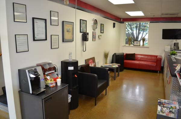 AA AUTO SERVICE CENTER - Updated December 2025 - 28 Photos & 196 ...