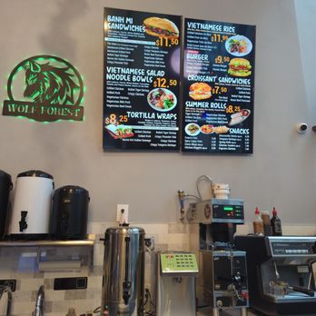 WOLF FOREST CAFE - 69 Photos & 34 Reviews - 213 Pearl St, New York, New ...