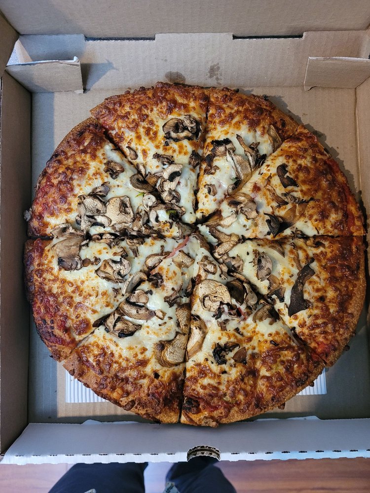 MAD GREEKS PIZZZA - Updated May 2025 - 12 Photos & 19 Reviews - 703 ...