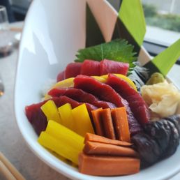 MOMIJI - Updated December 2025 - 101 Photos & 32 Reviews - 16595 ...