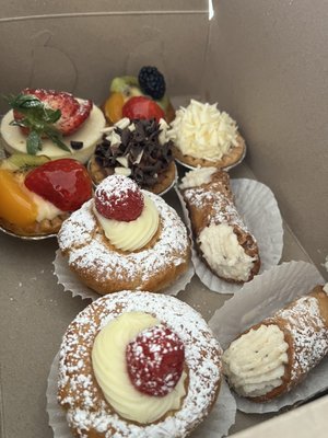 ST PHILLIPS FINE BAKERIES - 26 Photos & 27 Reviews - 5100 Rutherford Rd ...