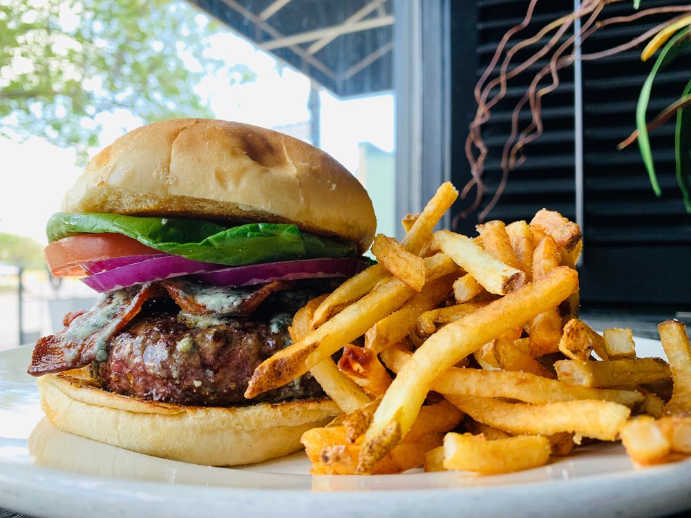 AUNT MAUDE’S - 136 Photos & 141 Reviews - 547 Main St, Ames, Iowa ...