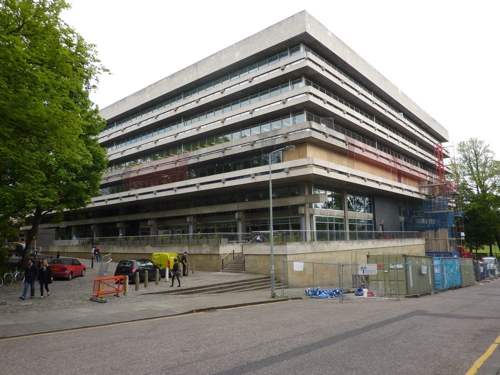 UNIVERSITY OF EDINBURGH MAIN LIBRARY - Updated January 2025 - 10 Photos ...