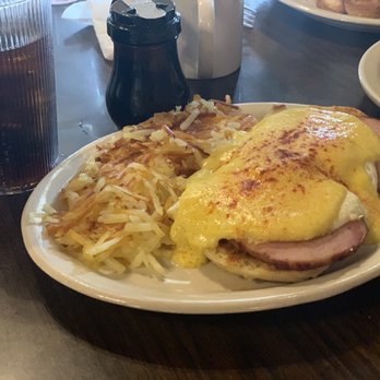 Engine House Cafe - Takeout & Delivery - 120 Photos & 181 Reviews ...