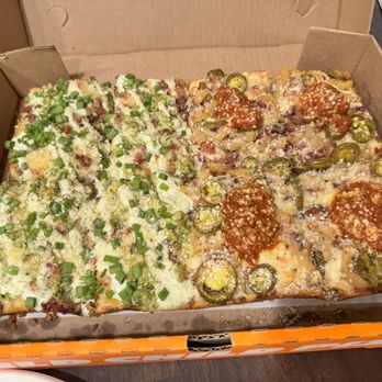 WILD CHILD PIZZA - Updated June 2025 - 61 Photos & 66 Reviews - 2032 NE ...