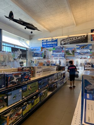 DELTA RC RACEWAY & HOBBY SHOP - 33 Photos & 76 Reviews - 1400 W 10th St ...