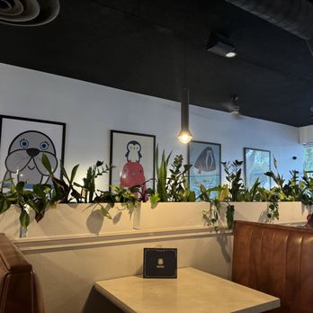 THE WALRUS RESTAURANT - Updated March 2025 - 89 Photos & 176 Reviews ...