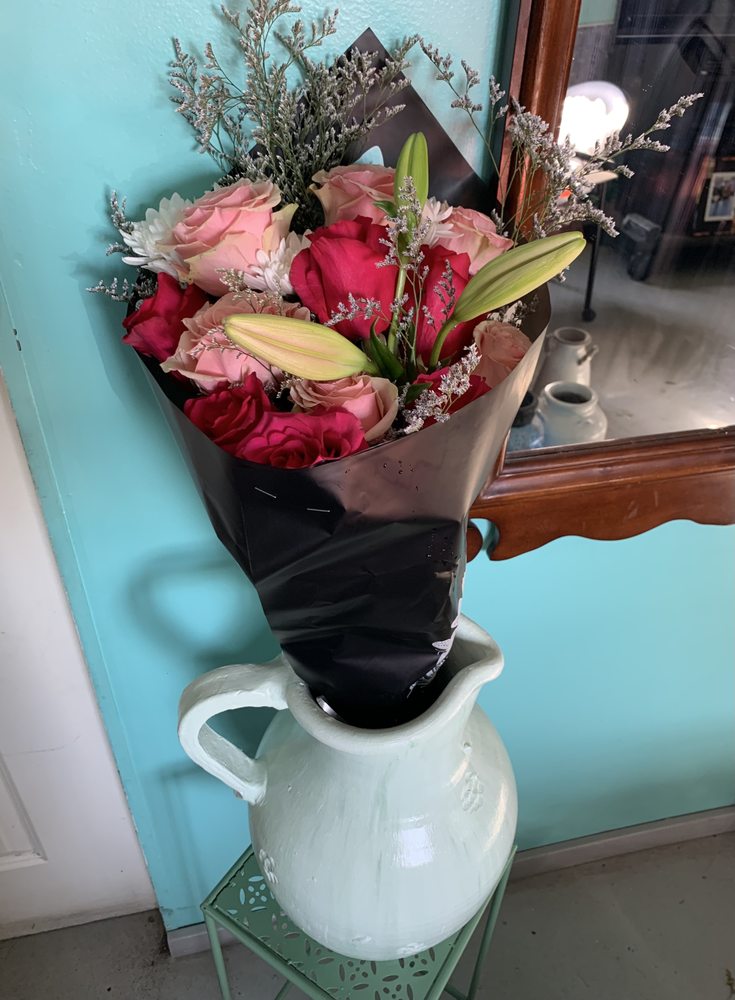 CALIFORNIA BEAUTY NURSERY & FLOWER SHOP - Updated March 2026 - 273 ...