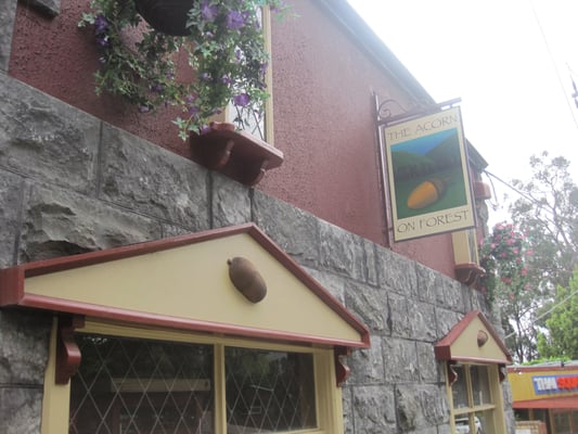 THE ACORN BAR & RESTAURANT - Updated October 2025 - 375 Forest Rd, The ...