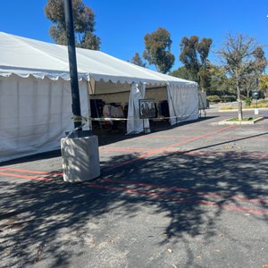 OAKLEY - 260 Photos & 199 Reviews - 1 Icon, Foothill Ranch, California ...