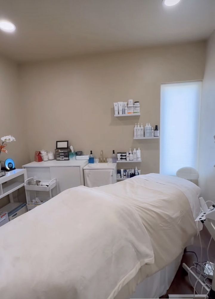 SKIN LUXE BY VANESSA - Updated May 2026 - 10821 Paramount Blvd, Downey ...