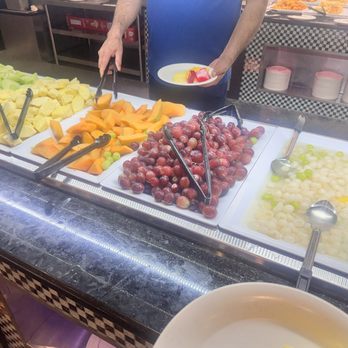 OASIS BUFFET - Updated February 2026 - 60 Photos & 75 Reviews - 14135 Main St, Hesperia ...
