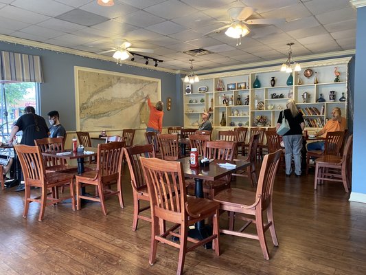 PAPERBACK CAFE - Updated August 2025 - 71 Photos & 155 Reviews - 210 ...