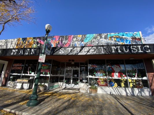 MAIN STREET MUSIC - 28 Photos & 36 Reviews - 45 W 10th St, Tracy ...