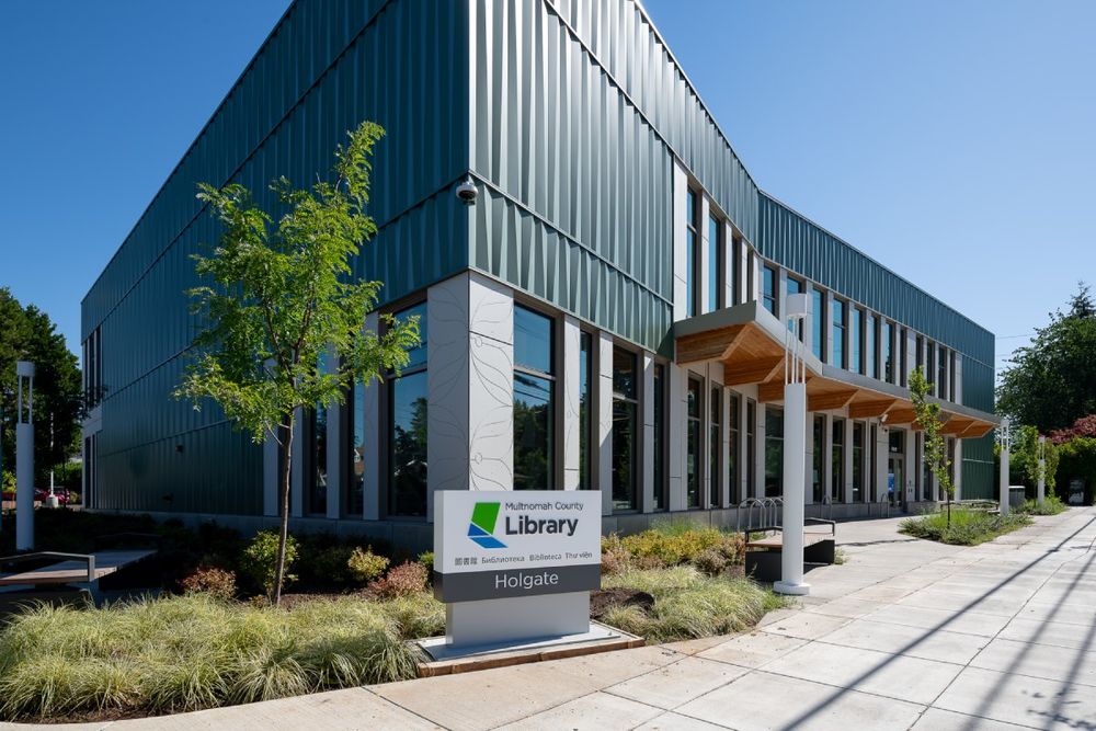 MULTNOMAH COUNTY LIBRARY - HOLGATE - Updated February 2025 - 12 Photos ...