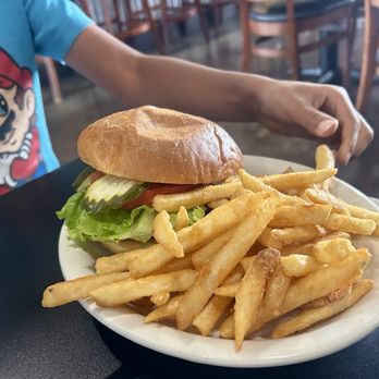 ART’S PLACE - Updated December 2025 - 292 Photos & 430 Reviews - 563 ...