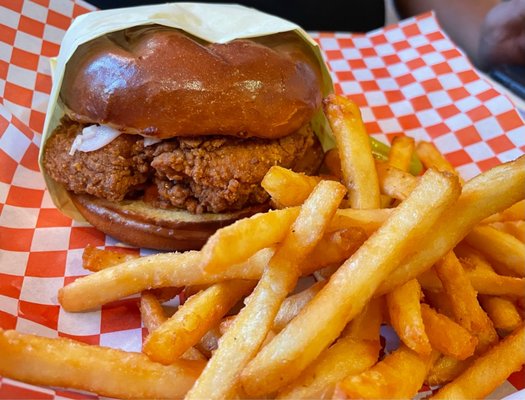 KNOCKOUT CHICKEN - CHULA - 165 Photos & 170 Reviews - 358 E H St, Chula ...