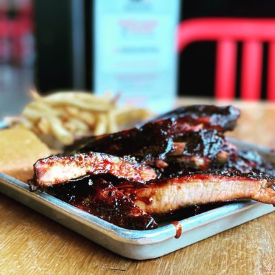 BLACK HOG BBQ - 341 Photos & 670 Reviews - 118 S Market St, Frederick ...