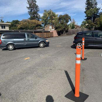 GOODWILL OF SILICON VALLEY - Updated January 2026 - 305 Photos & 125 ...