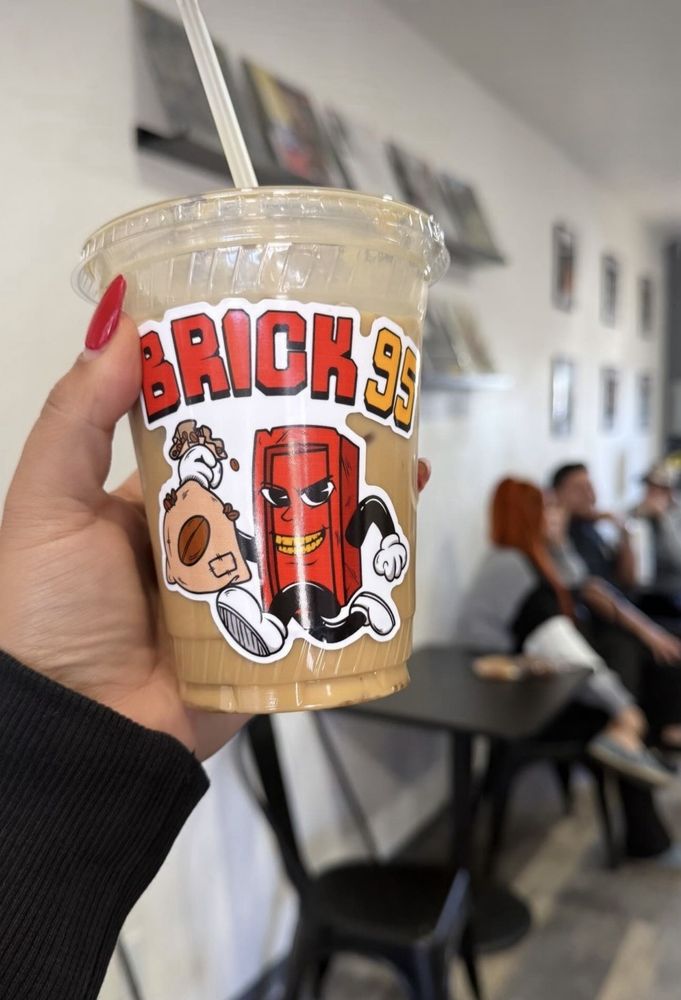 BRICK 95 - Updated January 2026 - 81 Photos & 34 Reviews - 4307 Euclid ...