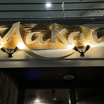 MAKAI ISLAND KITCHEN & GROGGERY - Updated May 2025 - 1691 Photos & 901 ...