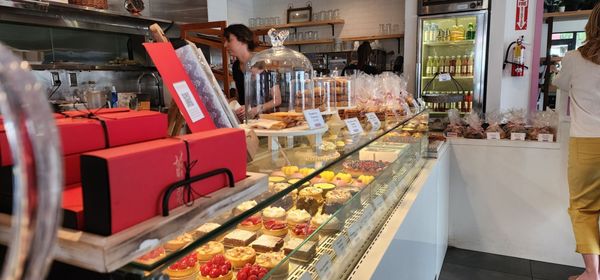 VERSAILLES CAFE AND PASTRIES - Updated November 2024 - 419 Photos & 288 ...