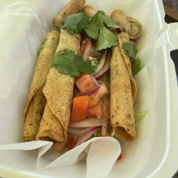 CON HUEVOS TACOS - 251 Photos & 126 Reviews - 1629 E Houston St, San ...