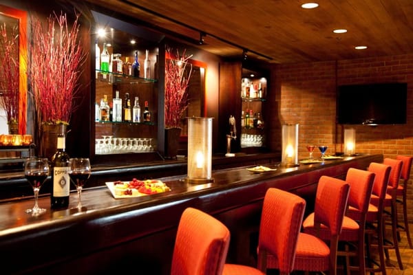 CHUBB HOTEL & CONFERENCE CENTER - Updated October 2025 - 43 Photos & 27 ...