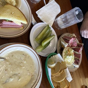 UNCLE BERNIE’S DELI - Updated July 2025 - 473 Photos & 637 Reviews ...