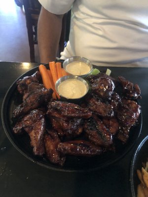 CROSSROADS - 22 Photos & 20 Reviews - Bars - 13891 Metrotech Dr ...