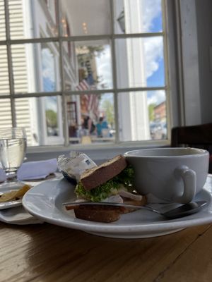 MORGAN HOUSE - Updated January 2026 - 105 Photos & 184 Reviews - 33 ...