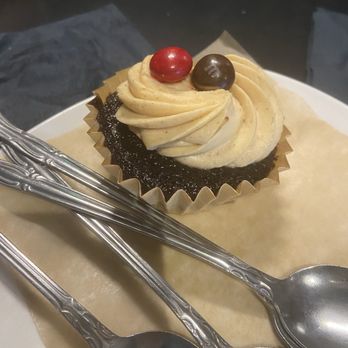 TAVERN SIX - Updated October 2025 - 15 Reviews - 540 E Washington St ...