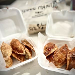 WING SLINGERS - 58 Photos & 208 Reviews - 7325 E Iliff Ave, Denver ...