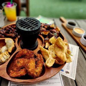 SIDEKICKS - Updated December 2025 - 28 Photos & 176 Reviews - 4424 W ...